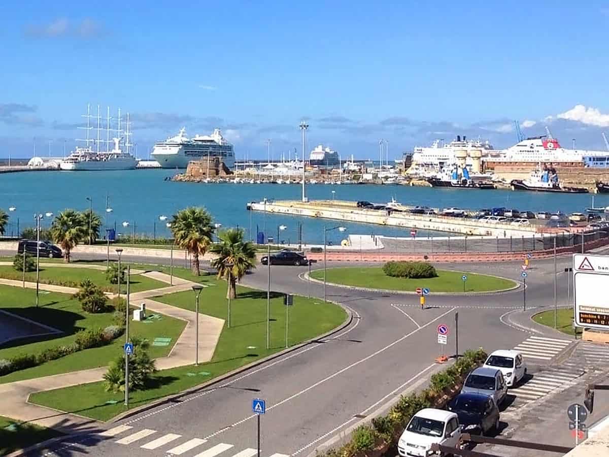 How To Get From Rome Cruise Port To The Airport Explained